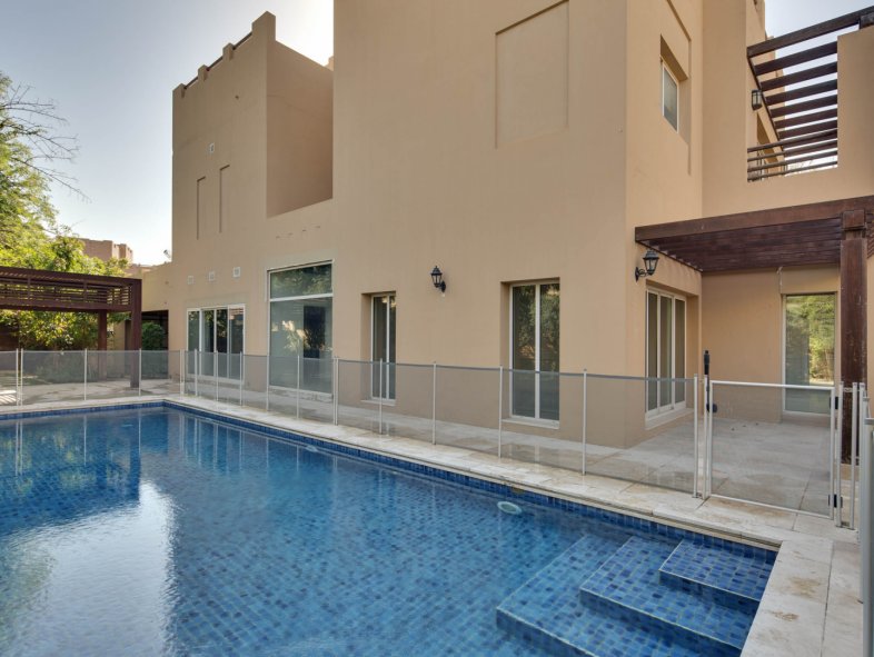 Arabian Ranches Luxury Villas for Sale | Luxhabitat