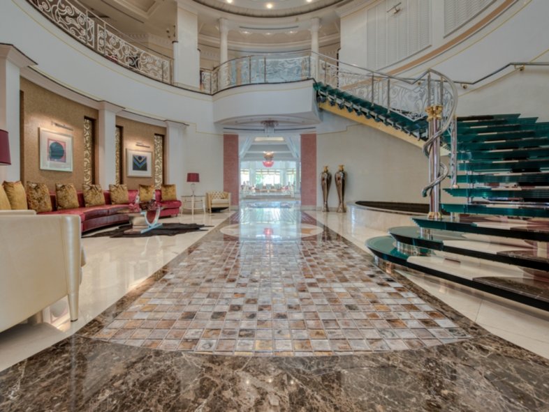 Emirates Hills Luxury Villas for Sale | Luxhabitat