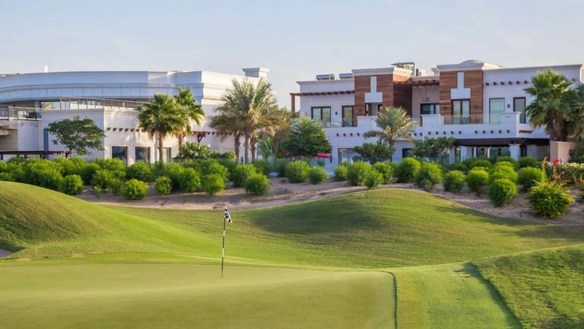 Emirates Hills Area Guide - Location Map, Amenities & Community ...