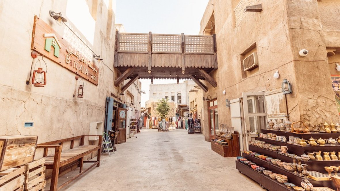 Deira Area Guide - Location Map, Amenities & Community Insights ...