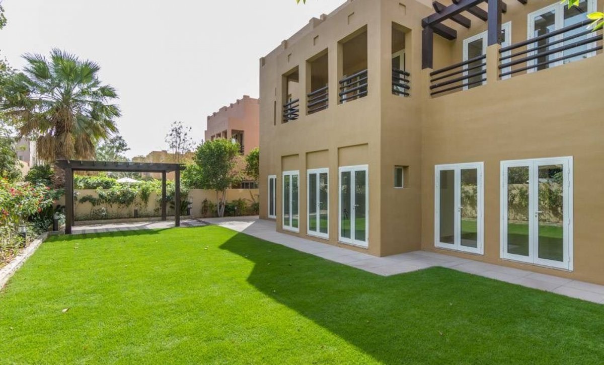 Emirates Living: Exclusivity at its Finest | Luxhabitat