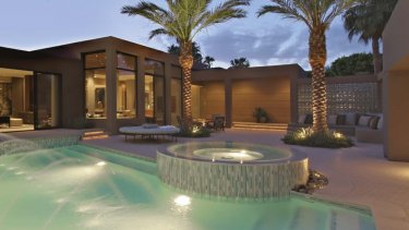 Azizi Riviera | LUXHABITAT